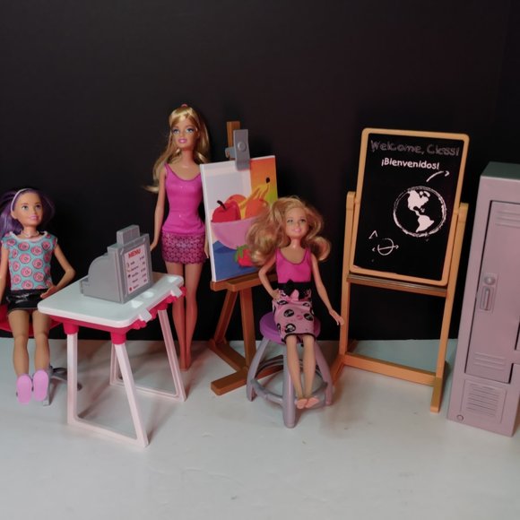 Barbie | Toys | Dora The Explorer Barbie School Playset 4 Dolls | Poshmark